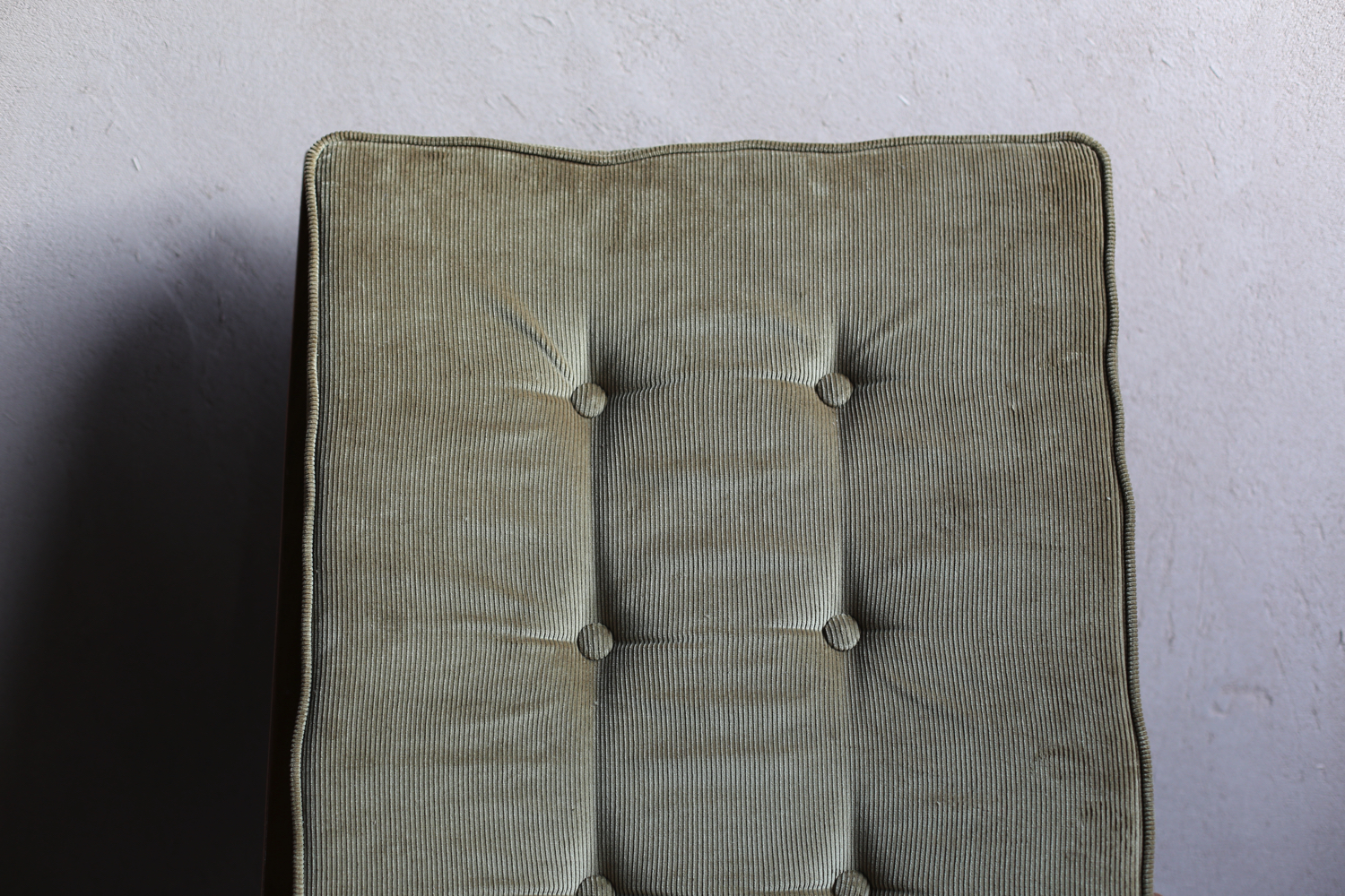 FS 105 Arm Chair by Pierre Guariche / Green corduroy fabric – es quart ...